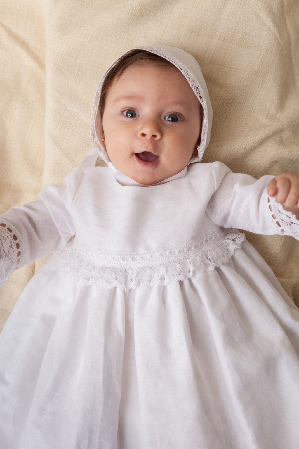 Faldón Julieta con puntillas bautizo | Quémono