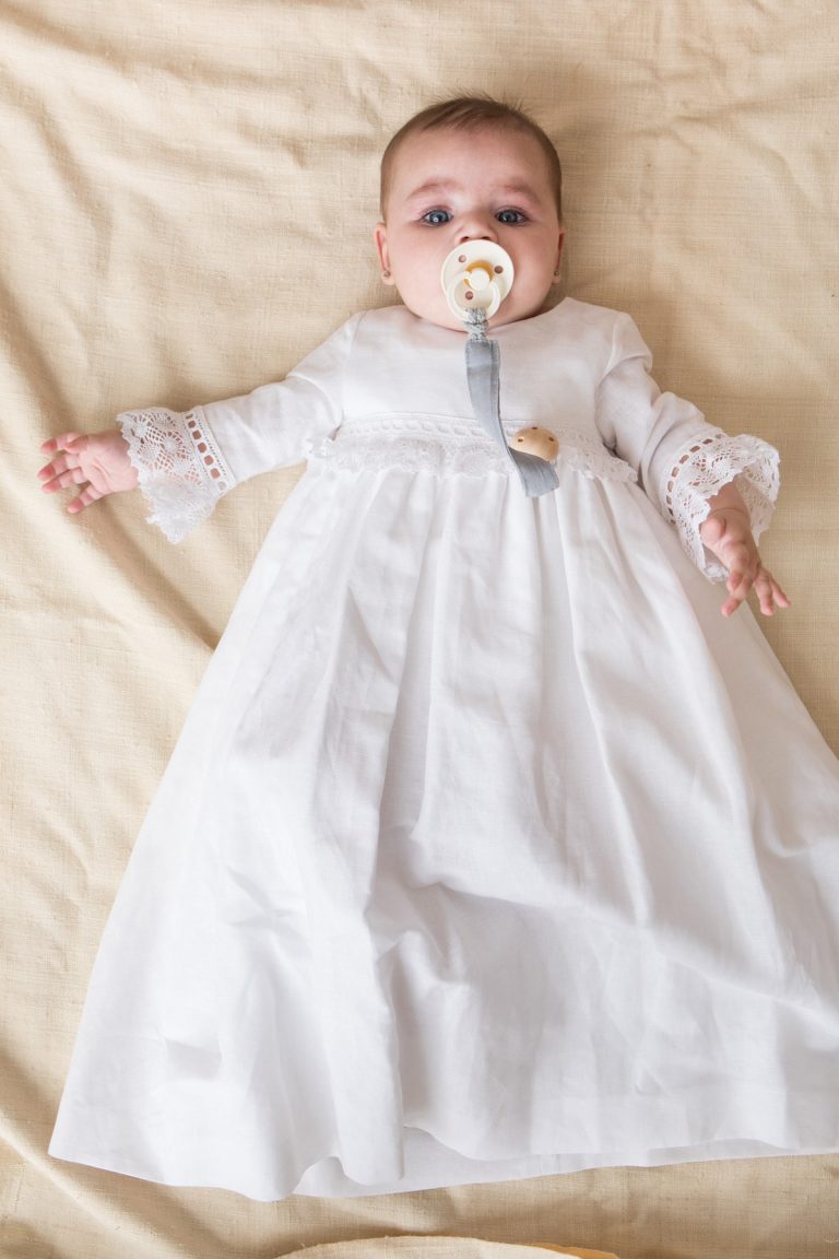 Ropa bautizo niño | Bautizo sencillo y moderno de Quémono! 🥇